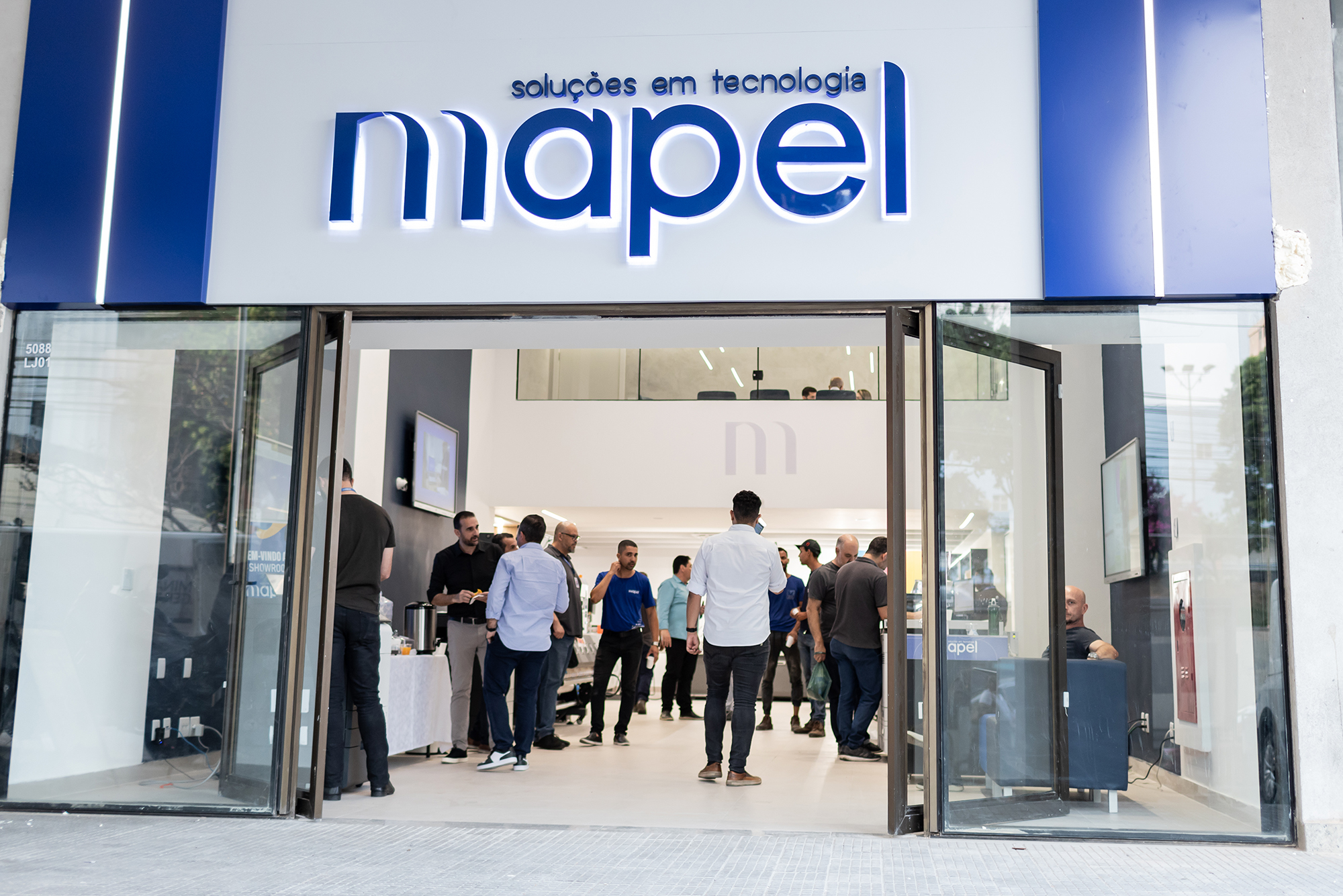 Inauguração do novo showroom da Mapel em BH conta com presença de ...